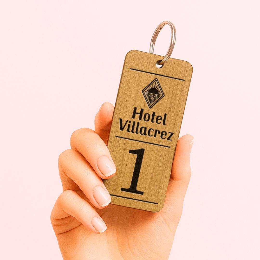 Hotel Guesthouse QR Code Keyring I Personalised Wooden Scanable Websit ...
