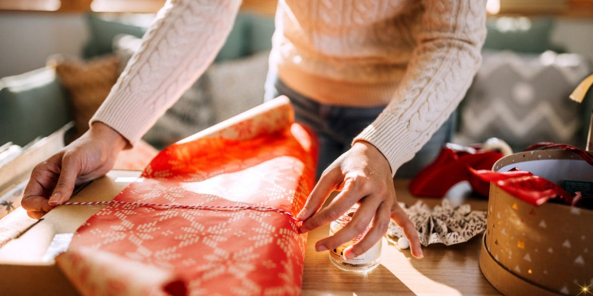 About Make Memento | Handcrafted Personalised Gifts | UK Gift Shop