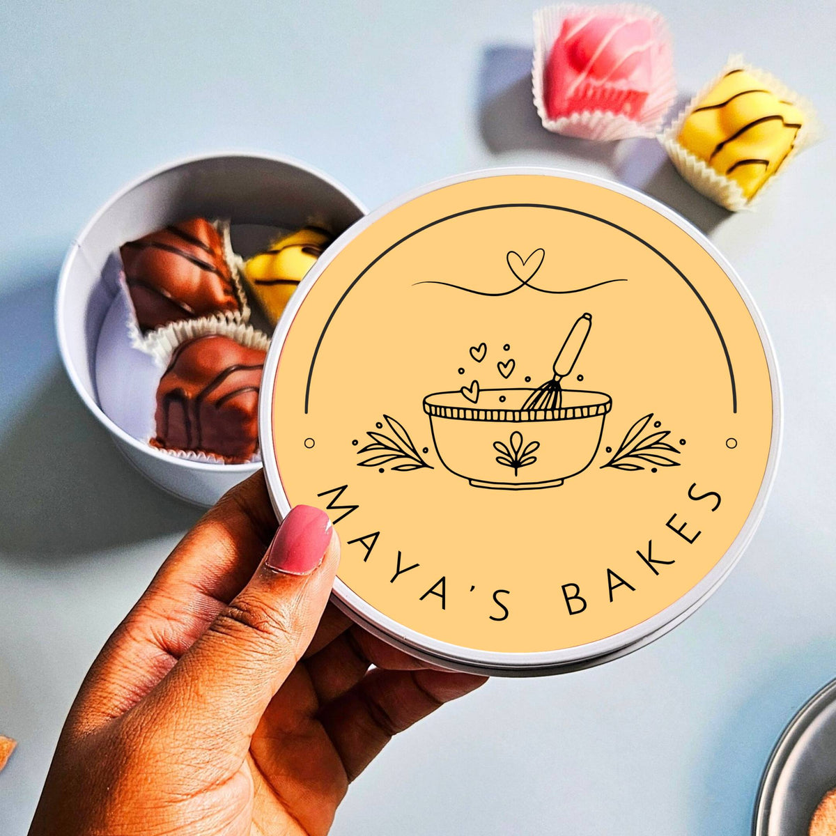 Personalised Homemade Bakes & Cakes Tin | Round Food Treat Storage Box ...