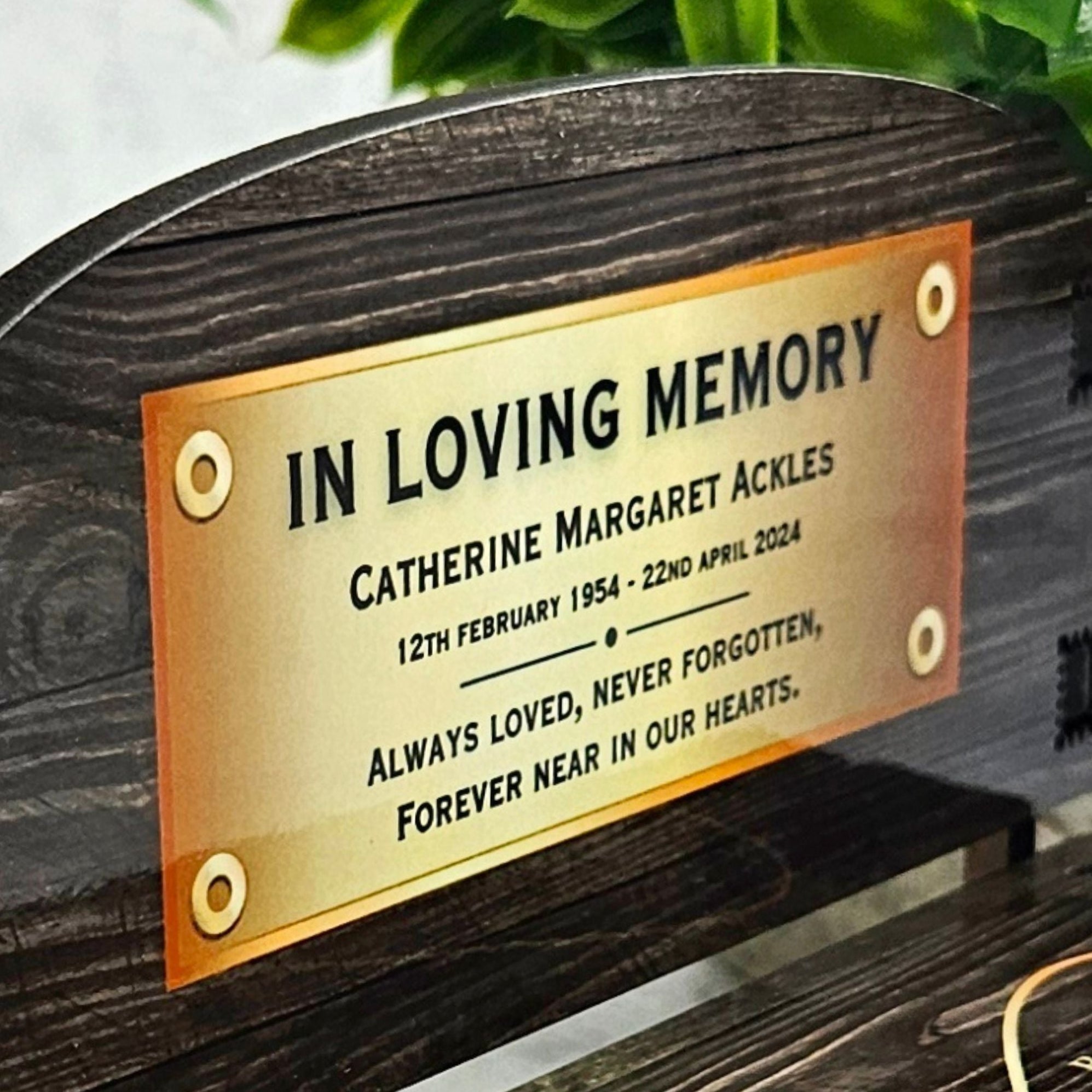 Personalised Mini Memorial Bench - Bereavement Sympathy Gift - Loss ...