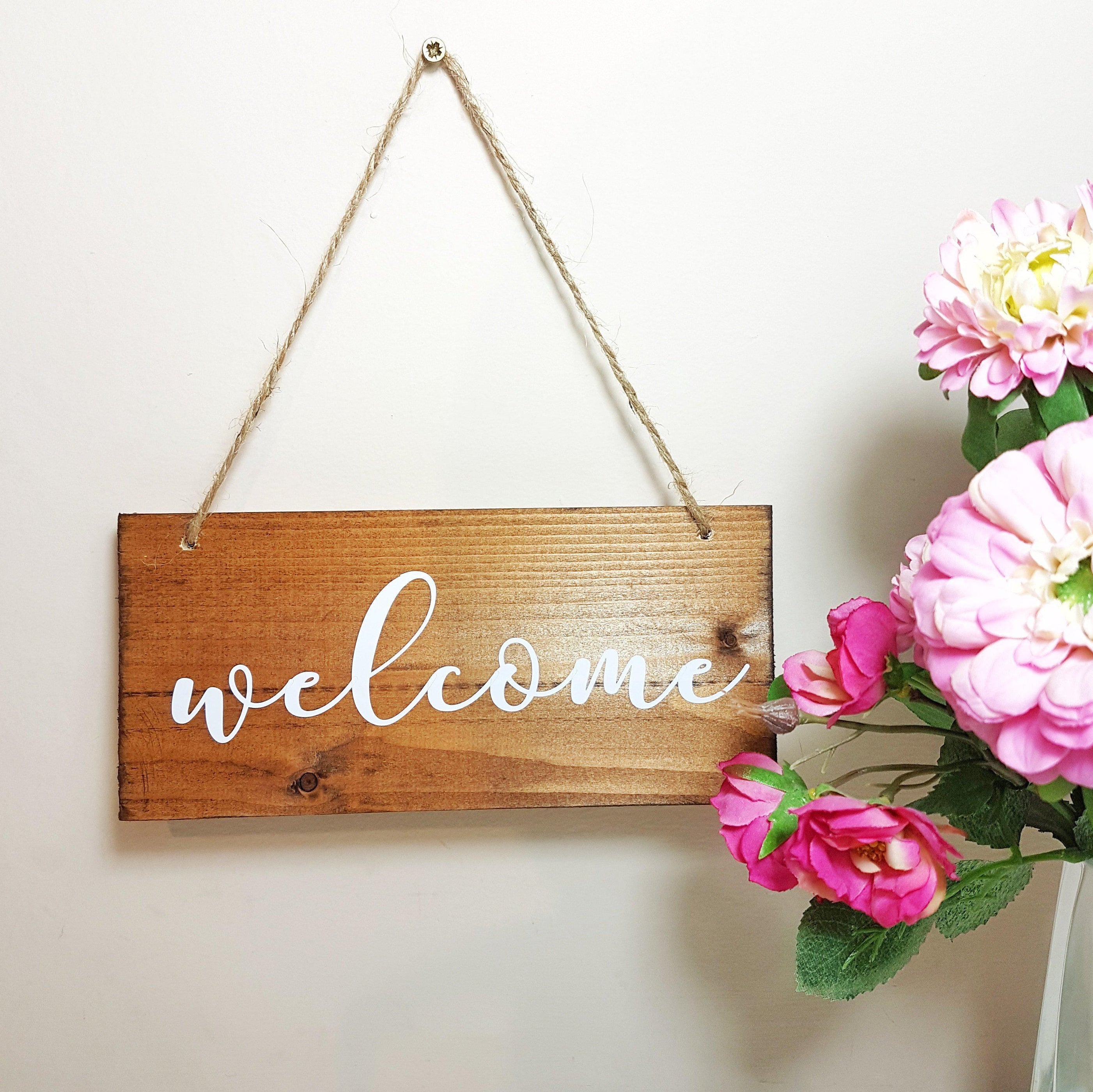 Wooden Welcome Sign I Make Memento